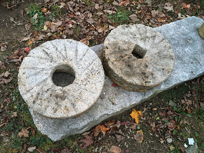 SMALL SCALE Millstones PAIR