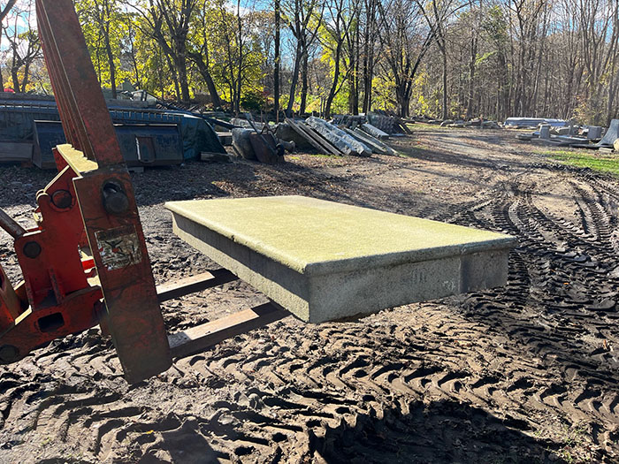 Vintage Granite Two Step Set